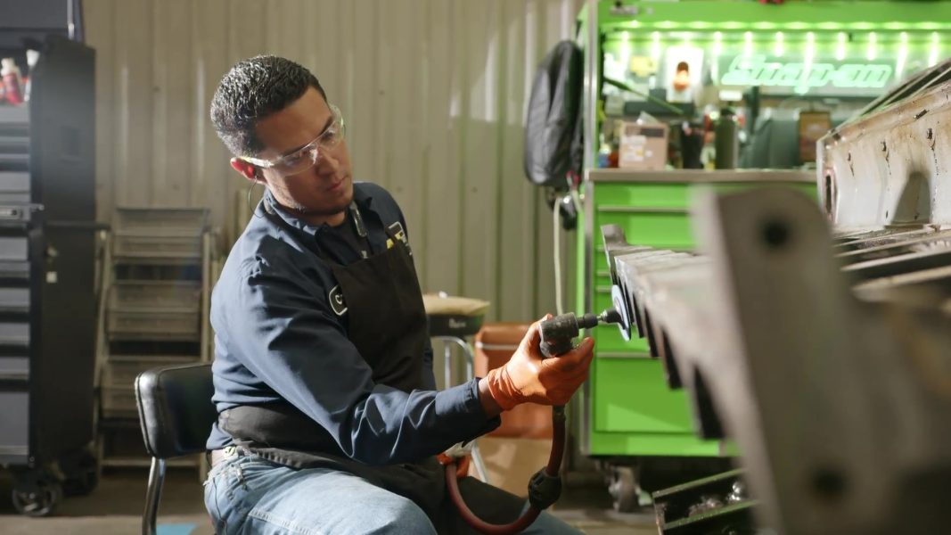 Power System Services | Mustang Cat