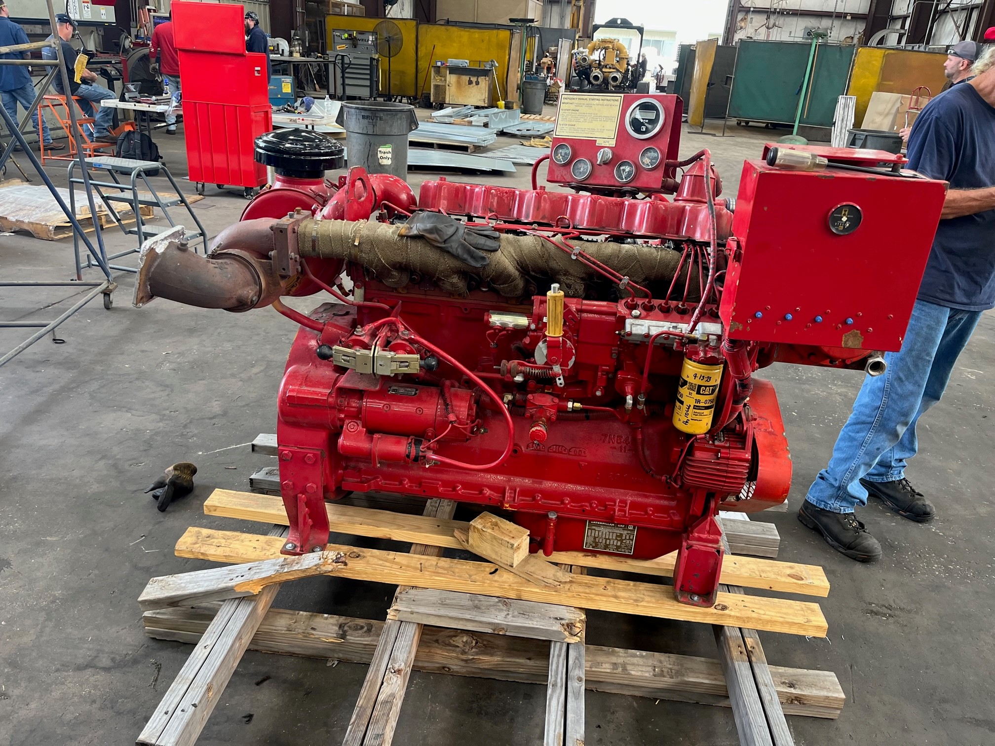 CATERPILLAR 3306B DI 231HP DIESEL ENGINE - USED - 1065 Hours